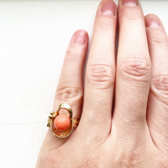 Avon | Jewelry | Vintage Avon Gold Swirl Orange Bead Ring | Poshmark